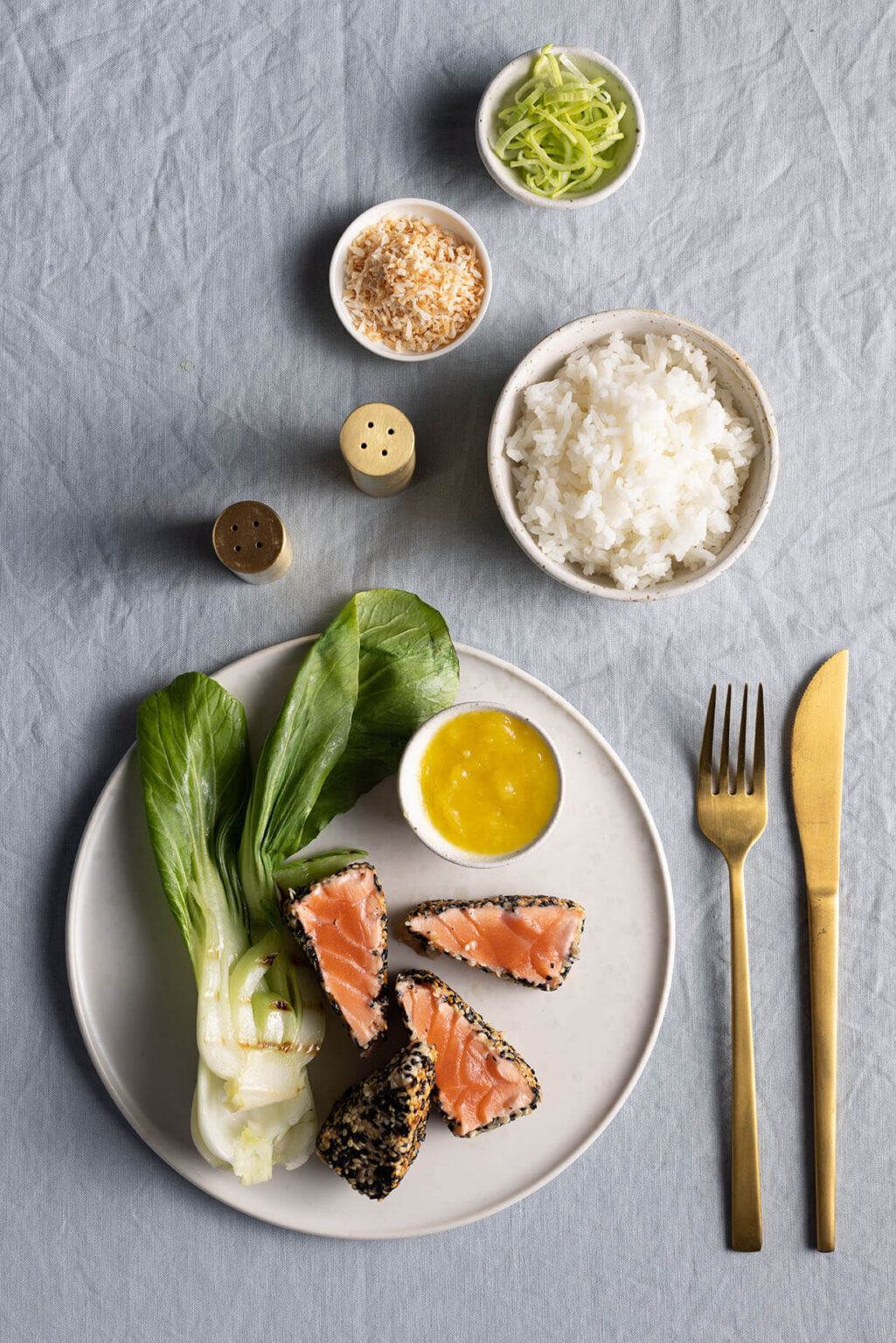 Sesampanert frøyalaks – Frøya Salmon